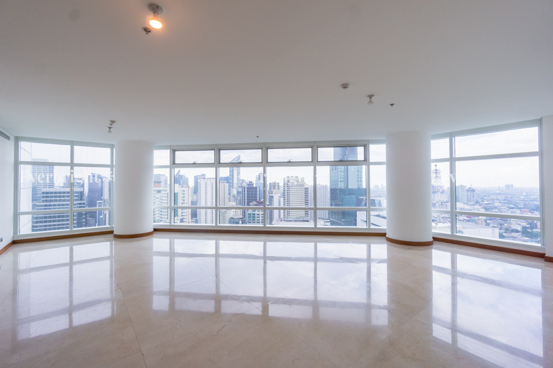 3-Bedroom Unit for Sale – Two Roxas Triangle | Land Asia Realty